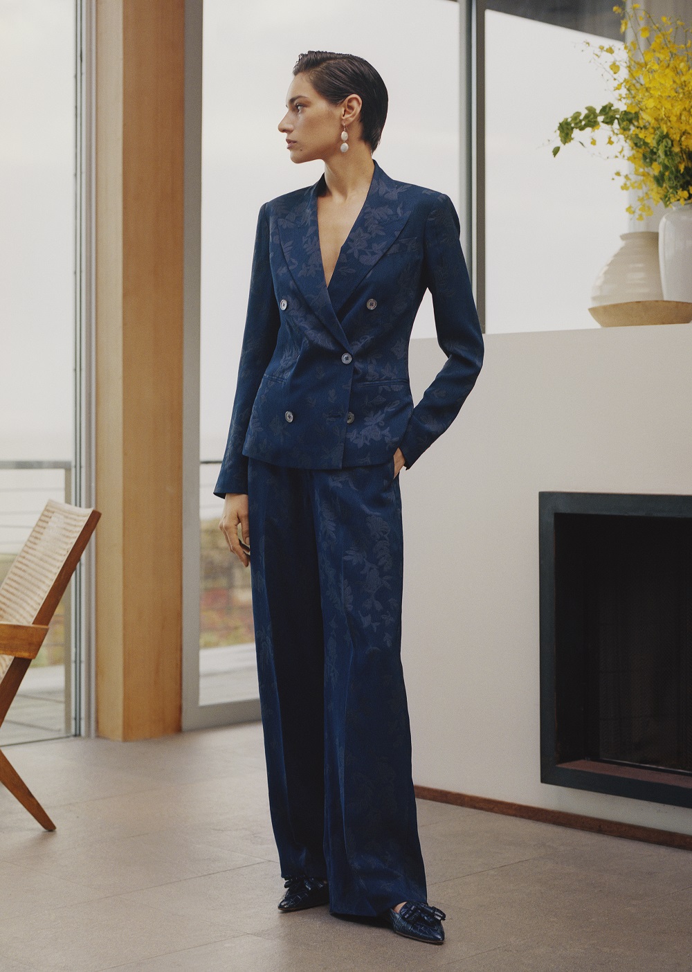 Szerokie spodnie – jak nosić najmodniejszy fason tego sezonu? - Journal ...